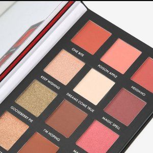 Disney | Makeup | New Disney Snow White And The Seven Dwarfs Eyeshadow ...